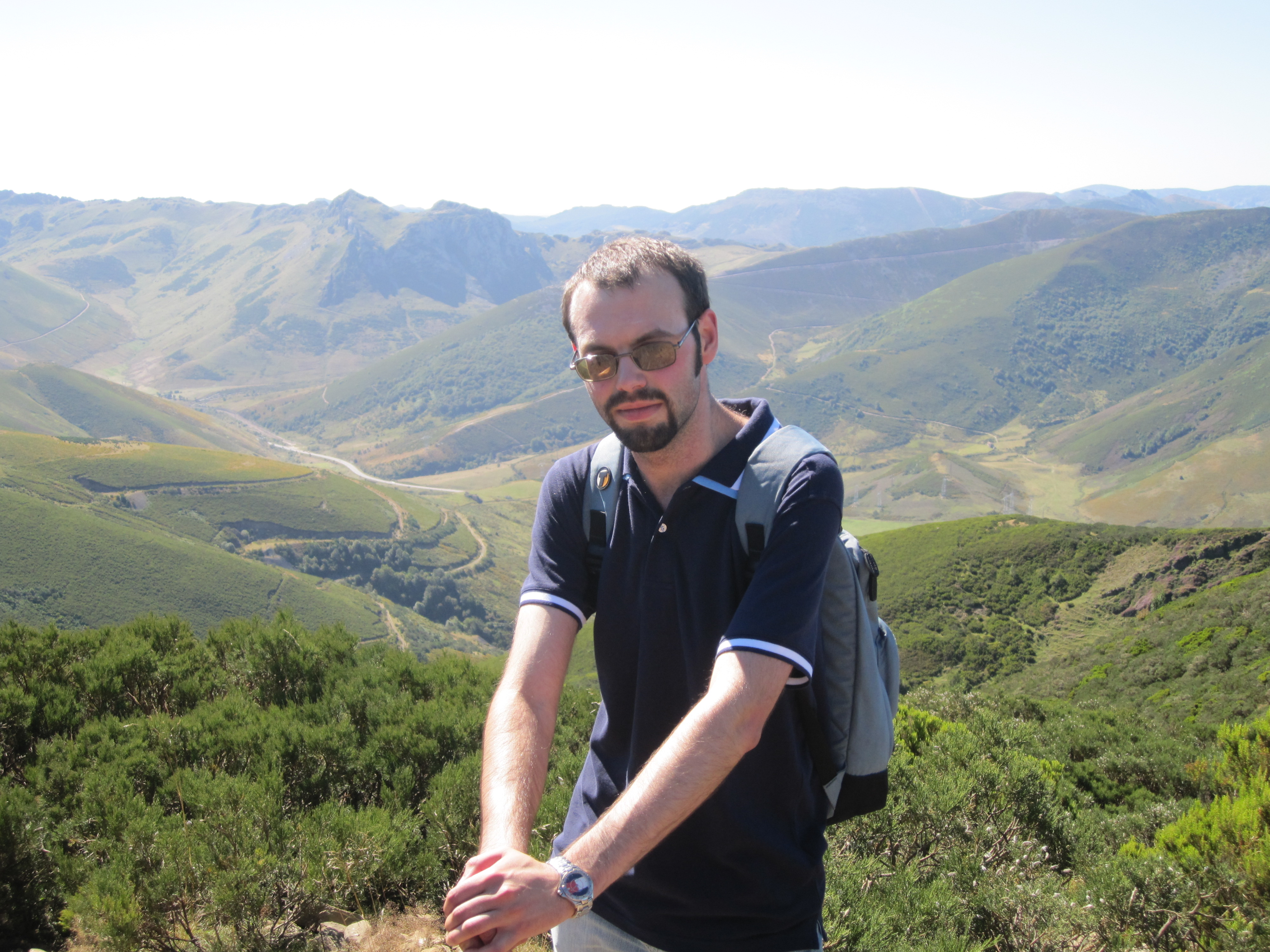 Cubero de Vicente: “Son los pueblos los que salven a les llingües”