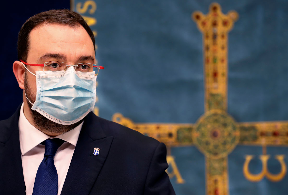 “Tienen que s’avezar a sentir la voz d’Asturies”, afirma Barbón