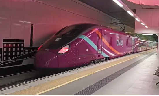 Talgo entregaría los trenes Avril a partir del 8